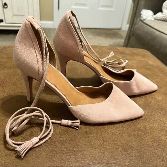 Halogen | Shoes | Halogen Ballerina Tie Heels | Poshmark